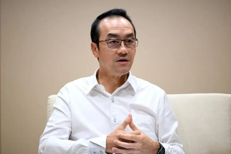 Koh Poh Koon returns to healthcare as a surgeon | Nestia